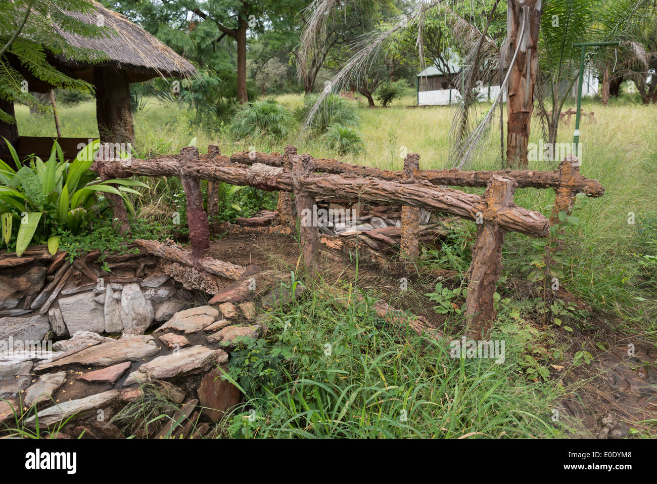 Bridge and rocks hi-res stock photography and images - Alamy