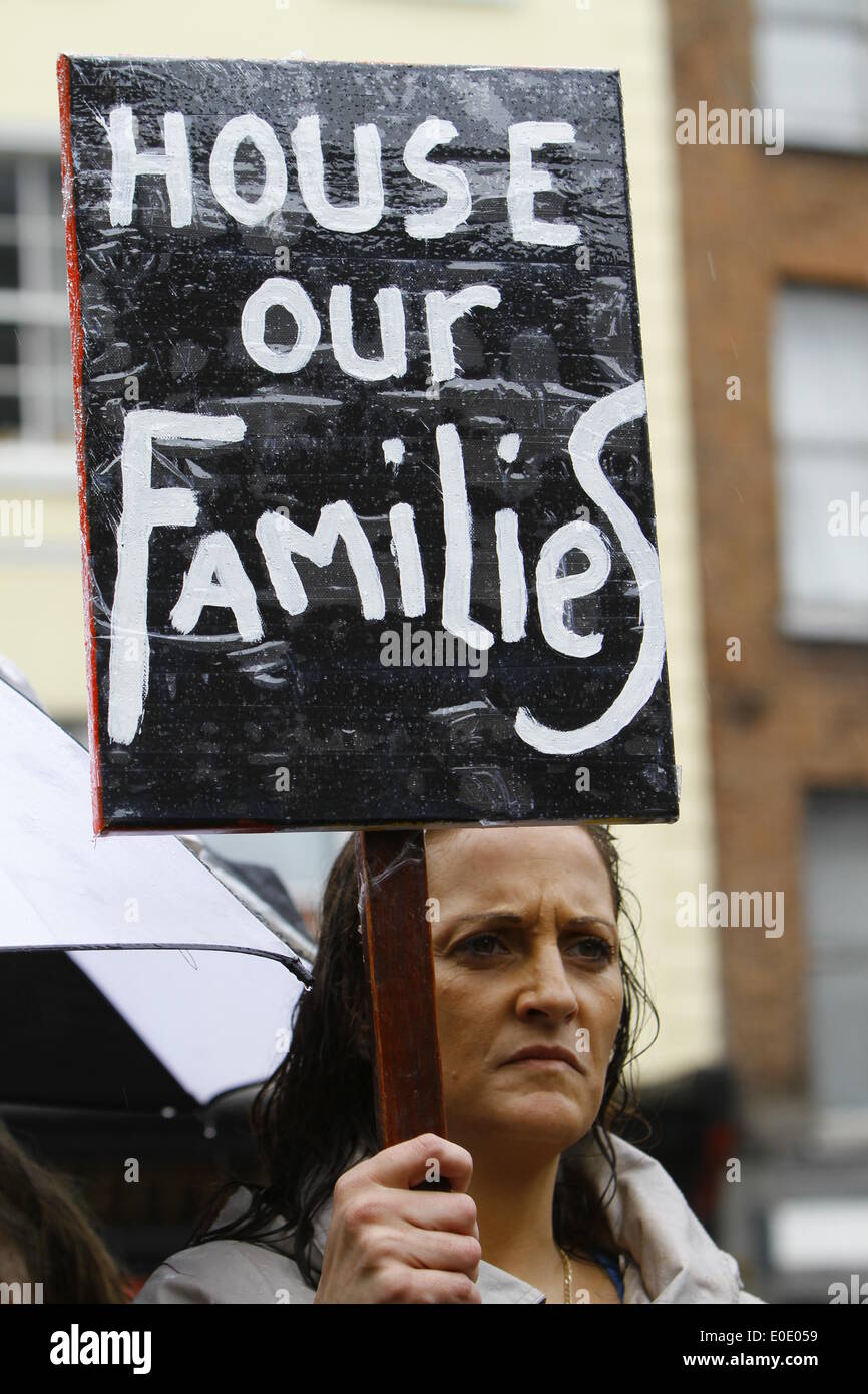 Female landlords hi-res stock photography and images - Alamy