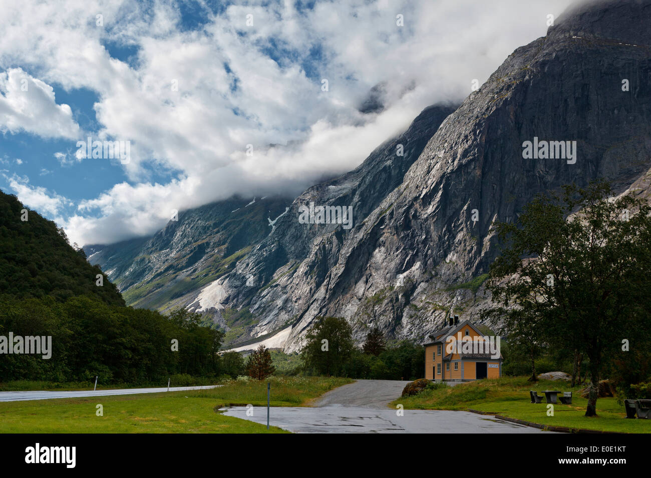 Andalsnes hi-res stock photography and images - Alamy