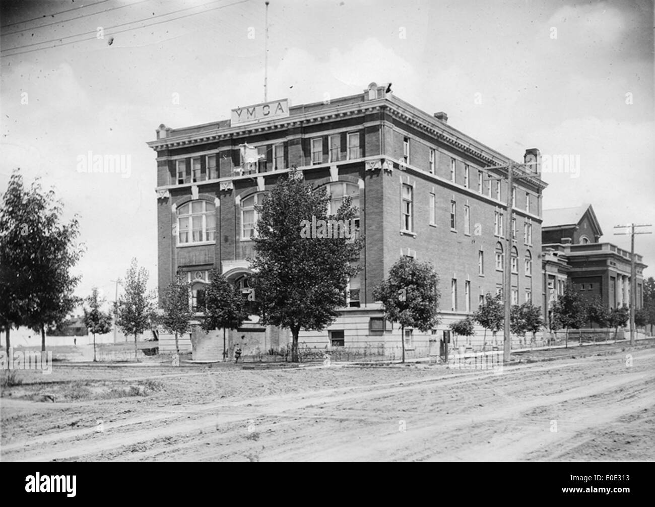 Ymca Building Black and White Stock Photos & Images - Alamy