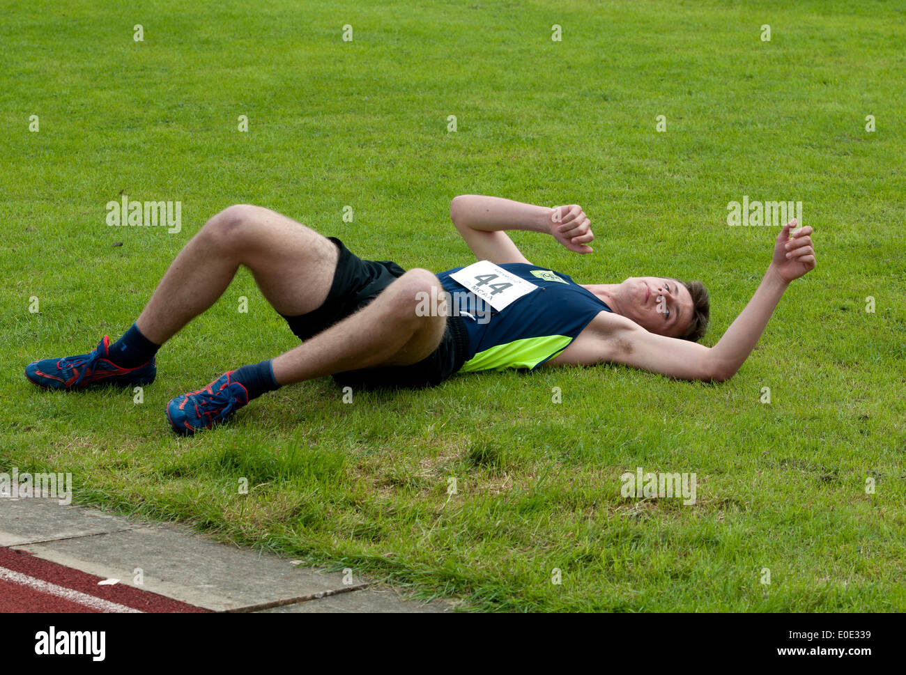 Exhausted runner hi-res stock photography and images - Alamy