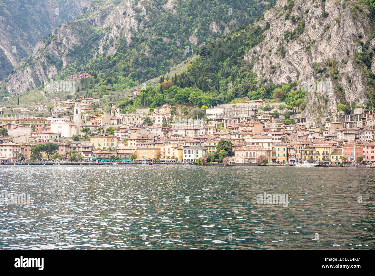 Linmone sul garda hi-res stock photography and images - Alamy