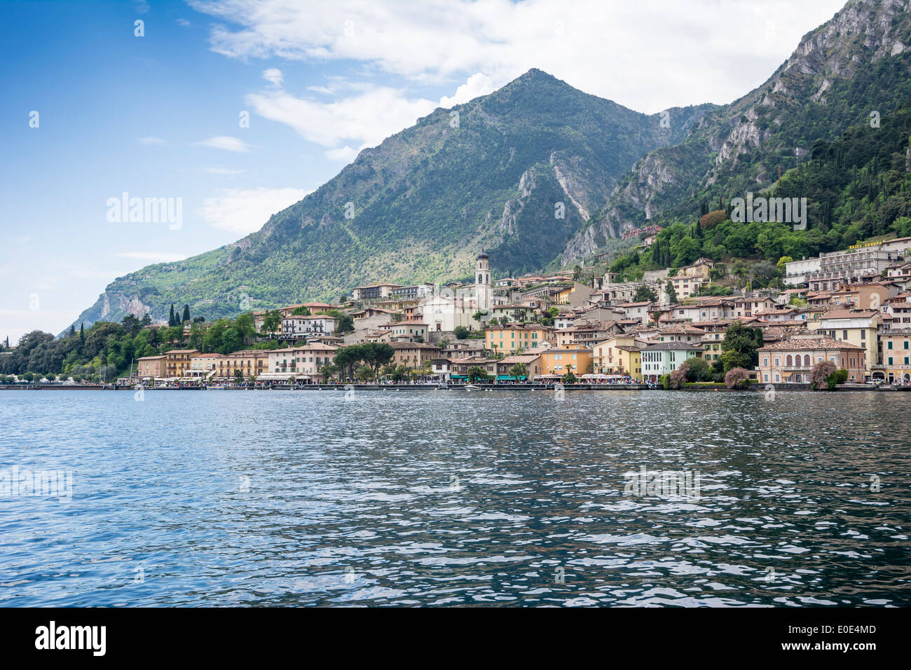 Linmone sul garda hi-res stock photography and images - Alamy