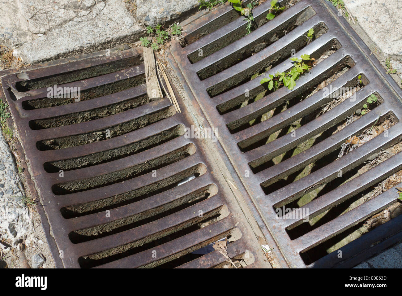 Metal storm drain water hi-res stock photography and images - Alamy