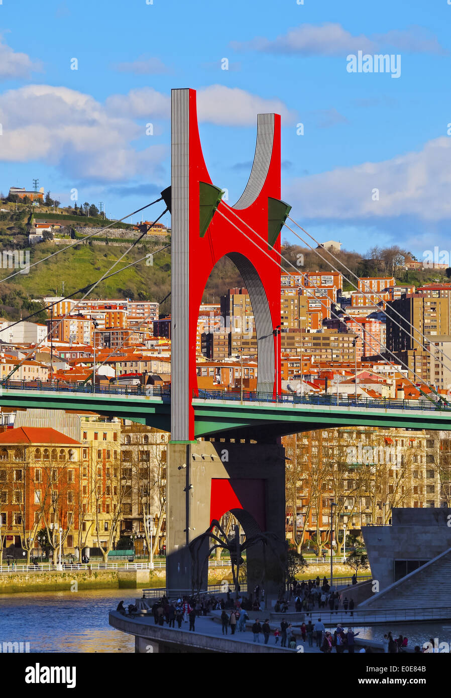 Bilbao la salve bridge hi-res stock photography and images - Alamy
