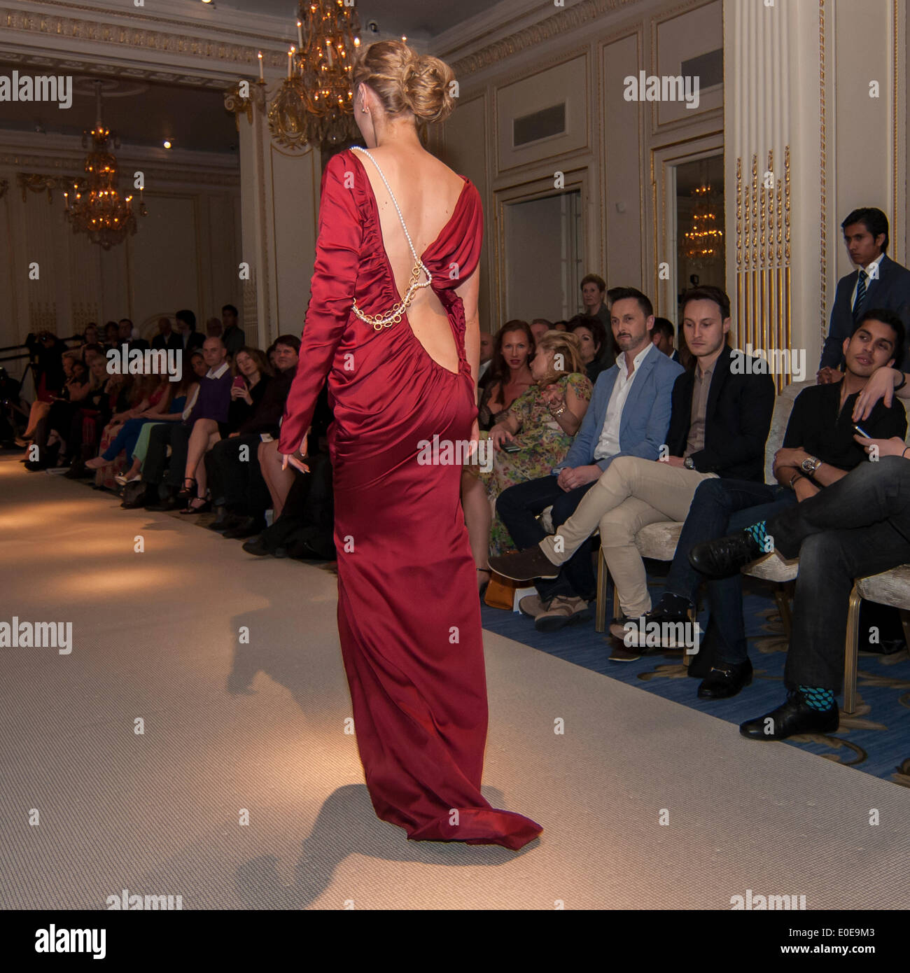 Saudi arabian fashion designer hi-res stock photography and images - Alamy