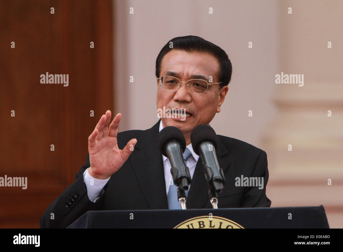 Opportunities on the continent hi-res stock photography and images - Alamy