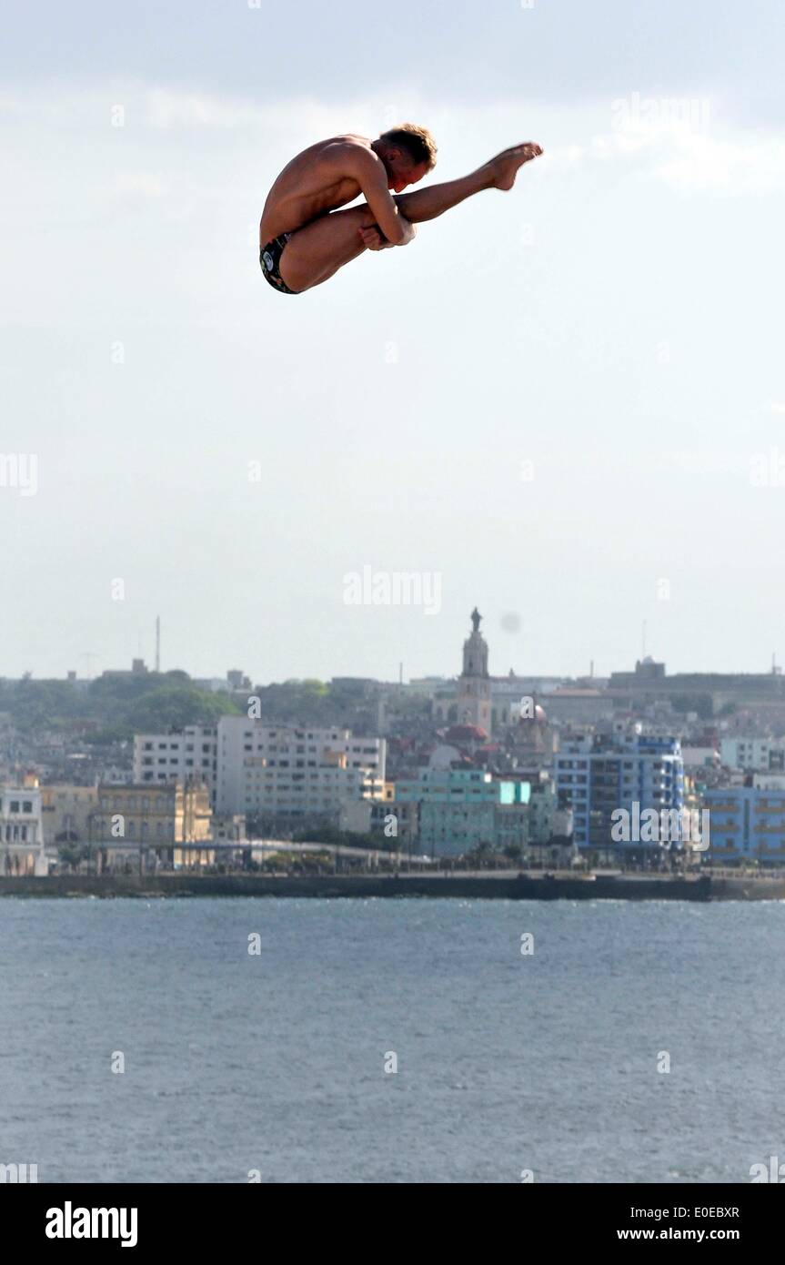 Havana, Cuba. 10th May, 2014. A diver competes during the sixth season ...