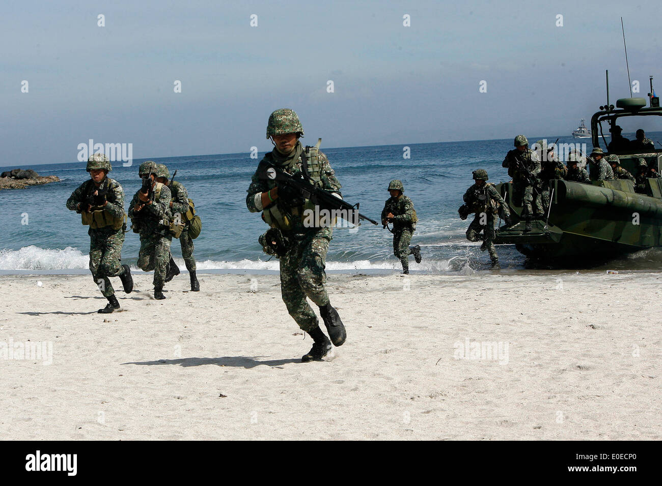 Cavite Province, Philippines. 11th May, 2014. Soldiers from the ...
