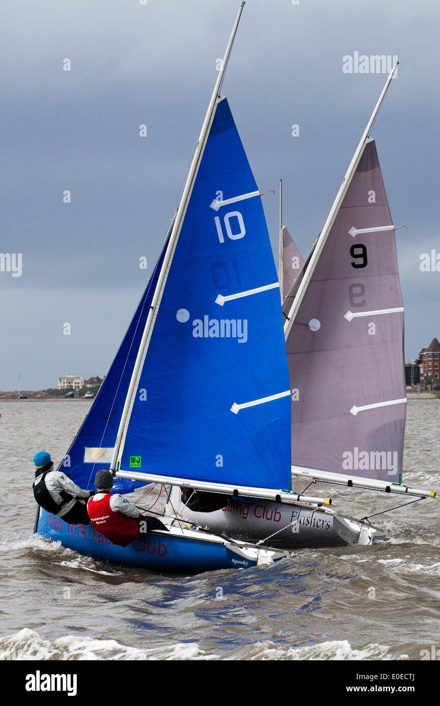 Liverpool champions league parade hi-res stock photography and images ...