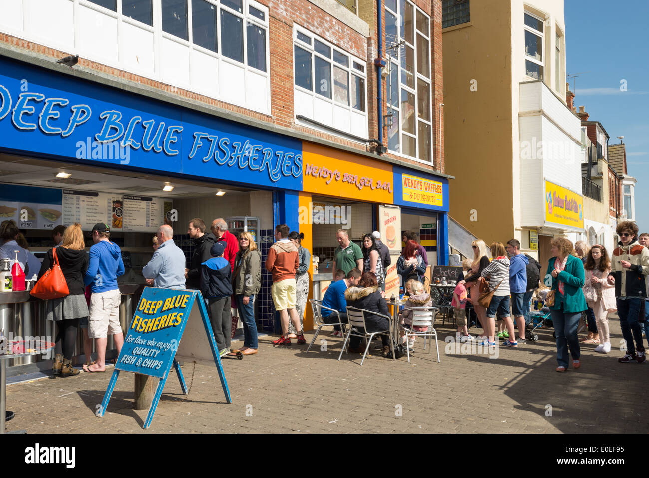 Shop Bridlington Coast High Resolution Stock Photography and Images - Alamy