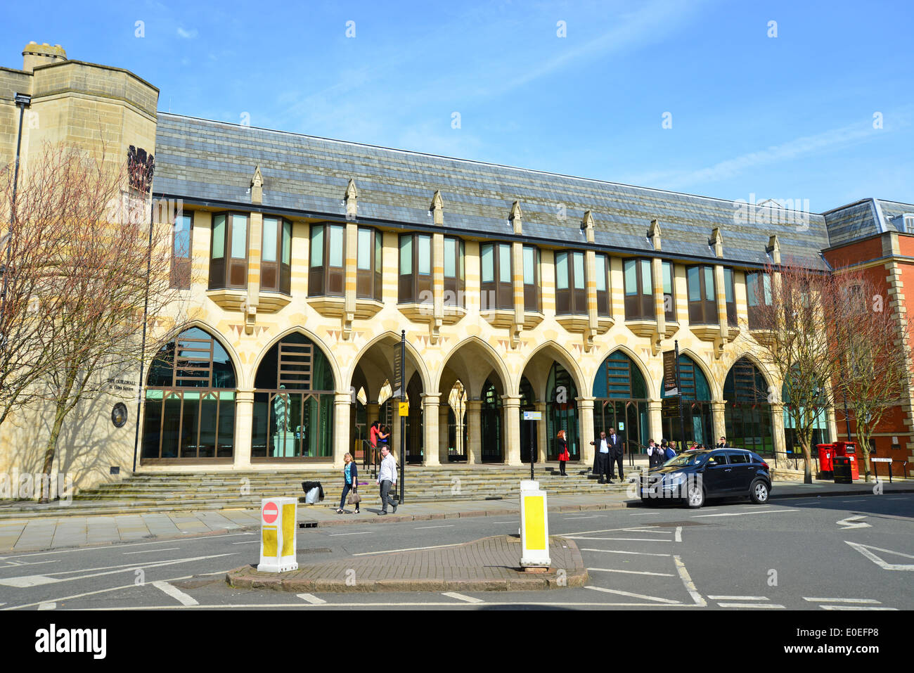 Gothic architecture northampton guildhall hi-res stock photography and ...