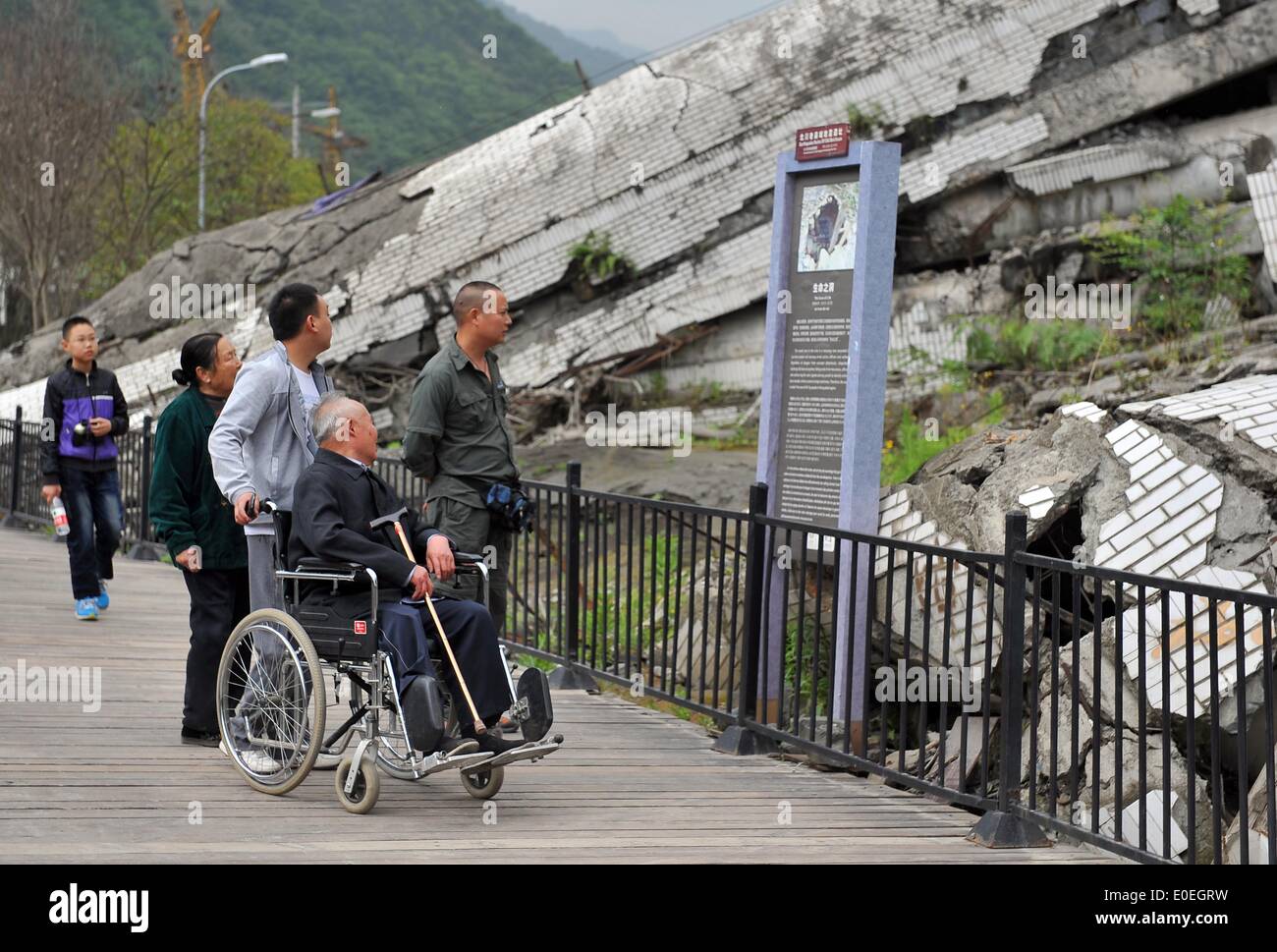 Sichuan earthquake 2008 beichuan hi-res stock photography and images ...