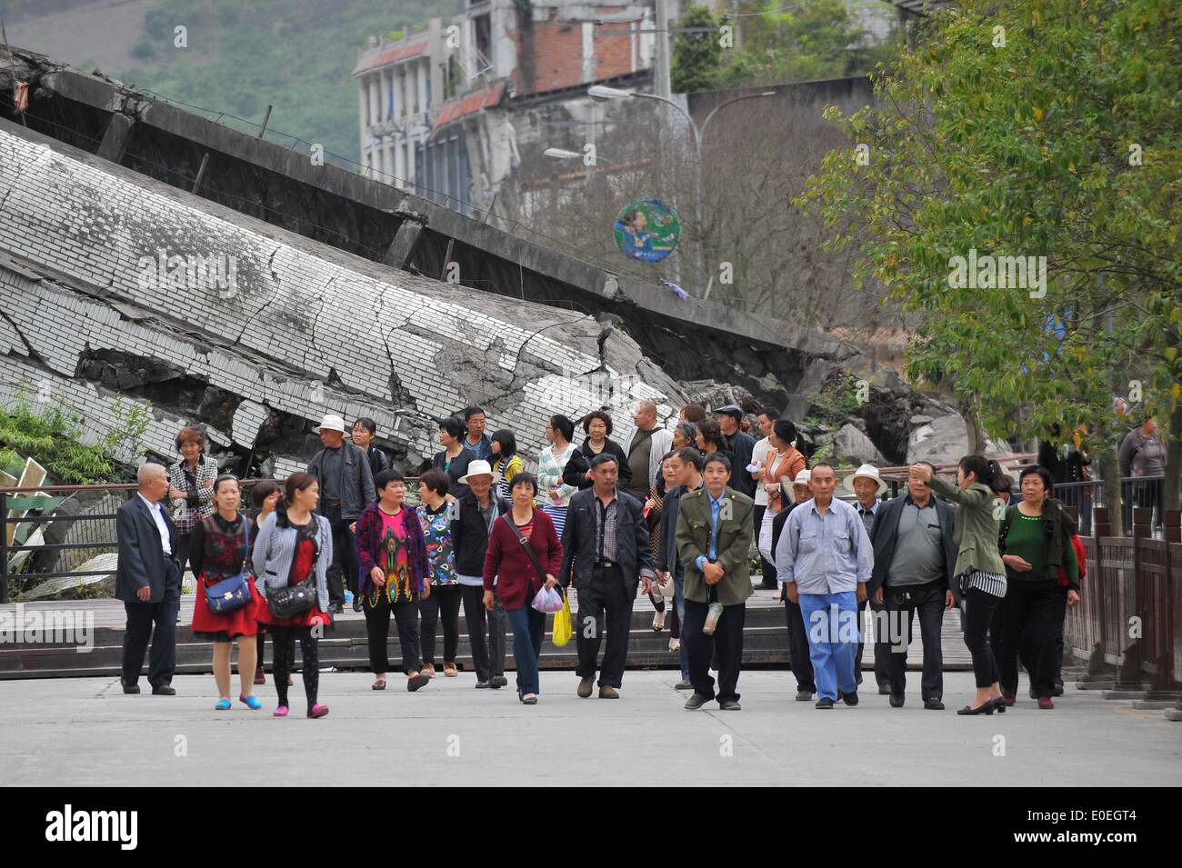 Wenchuan sichuan earthquake hi-res stock photography and images - Alamy