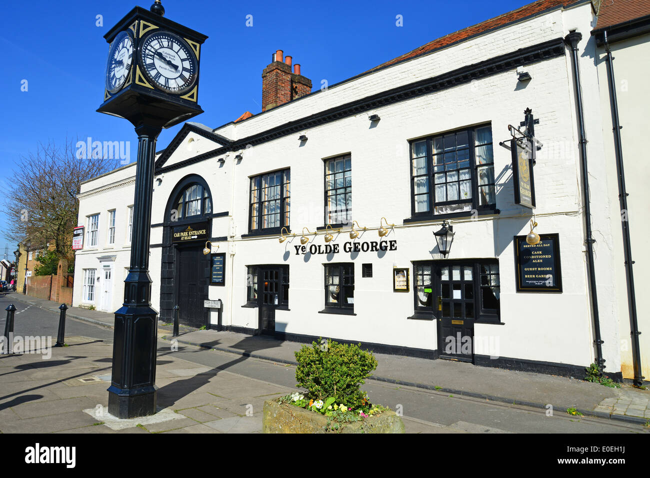 Ye Olde George Inn, High Street, Colnbrook, Berkshire, England, United ...