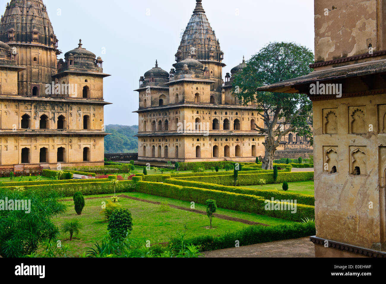 Chhatris to orchha rulers including bir singh deo hi-res stock ...