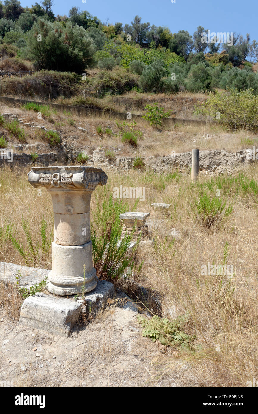 Elegant column capital from Early Christian basilica at Katsivelos ...