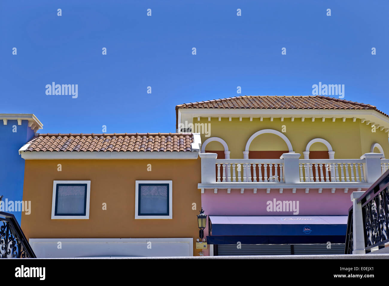 Colourful painted buildings hi-res stock photography and images - Alamy