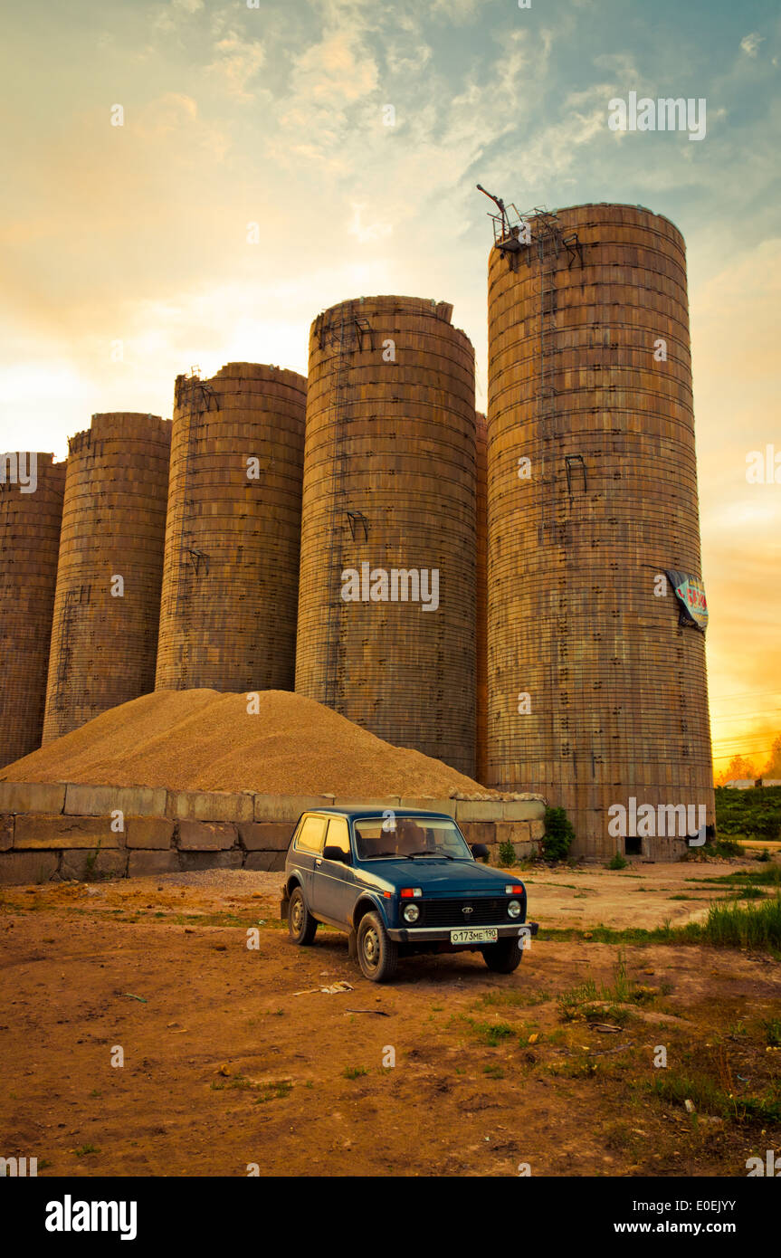 Soviet russian suv lada niva hi-res stock photography and images - Alamy