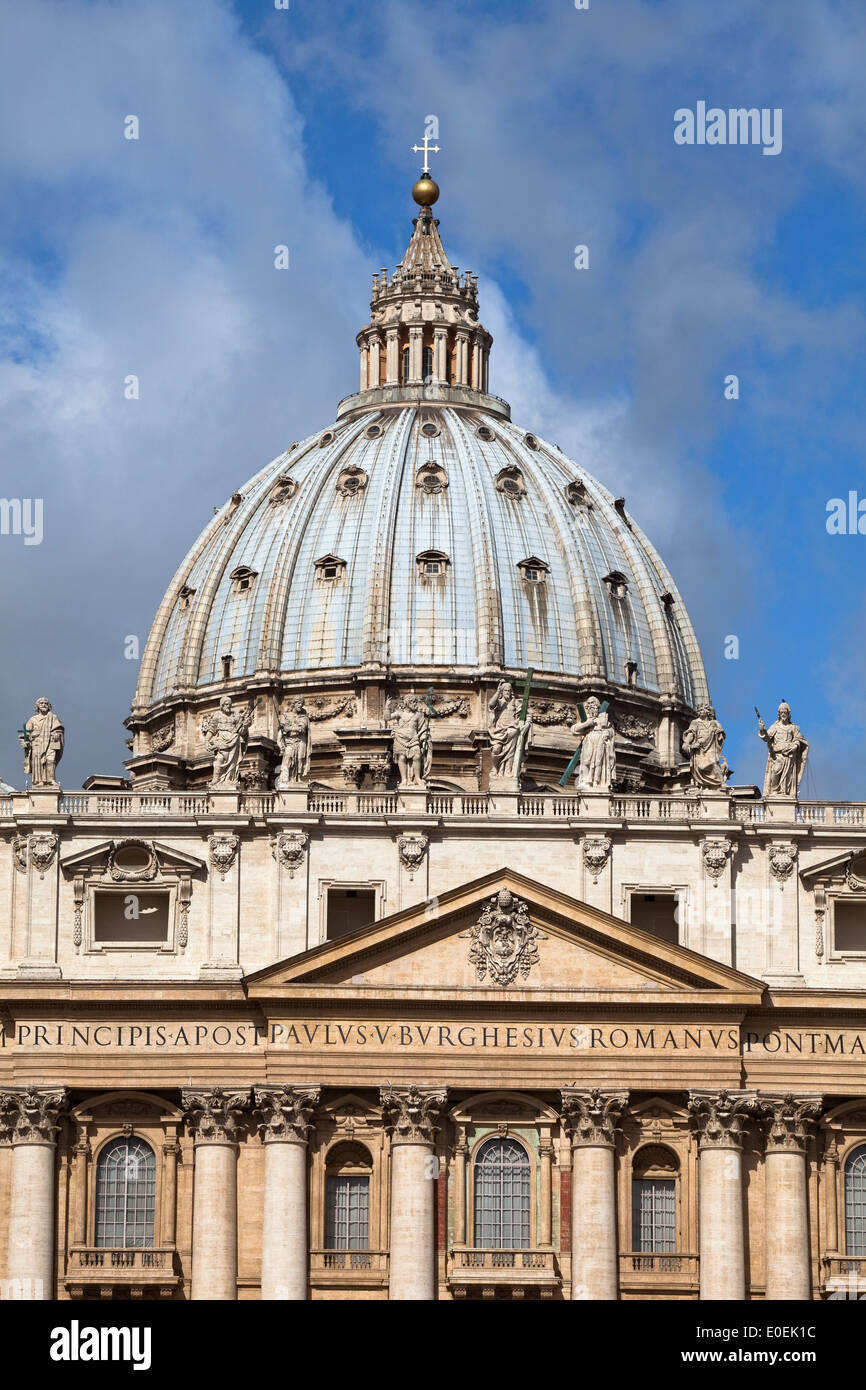 Petersdom, Petersplatz, Vatikan - St. Peter's Basilica, Vatican Stock ...