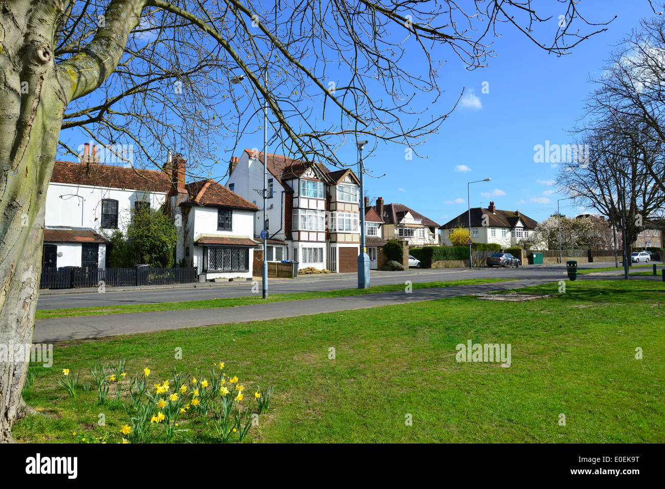 Town centre datchet berkshire england hi-res stock photography and ...