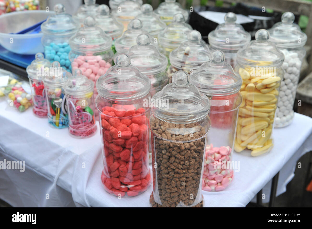 Victorian glass jars hi-res stock photography and images - Alamy