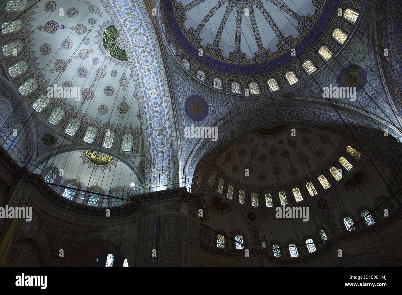 Blue mosque istanbul turkey ceiling hi-res stock photography and images ...