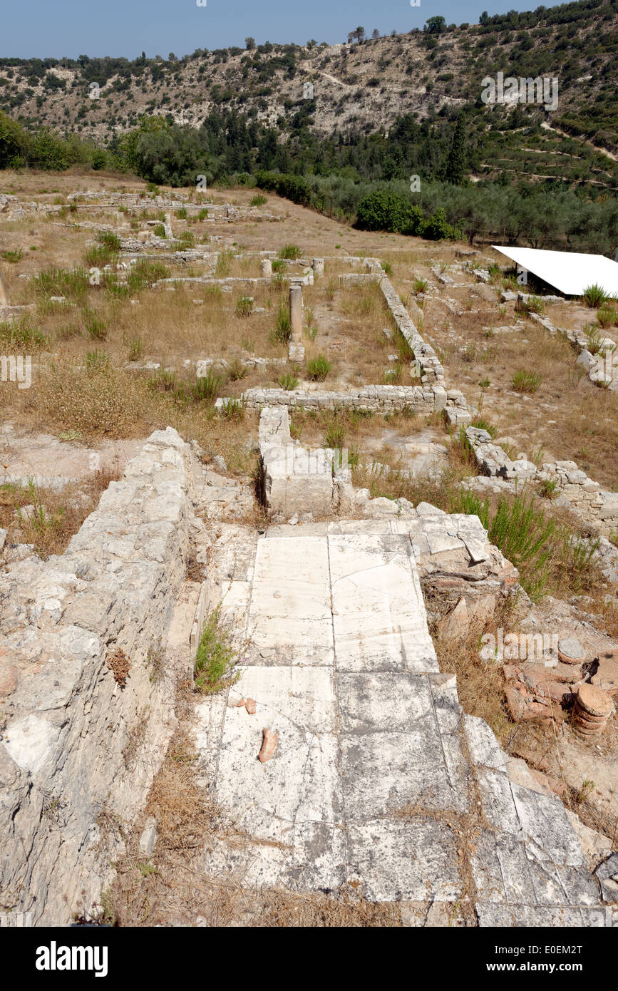 Building ruins at Katsivelos archaeological site Ancient Eleutherna ...