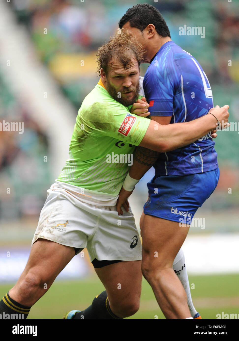 London, UK. 11 May 2014 Frankie Horne of South Africa tackles Gregory ...