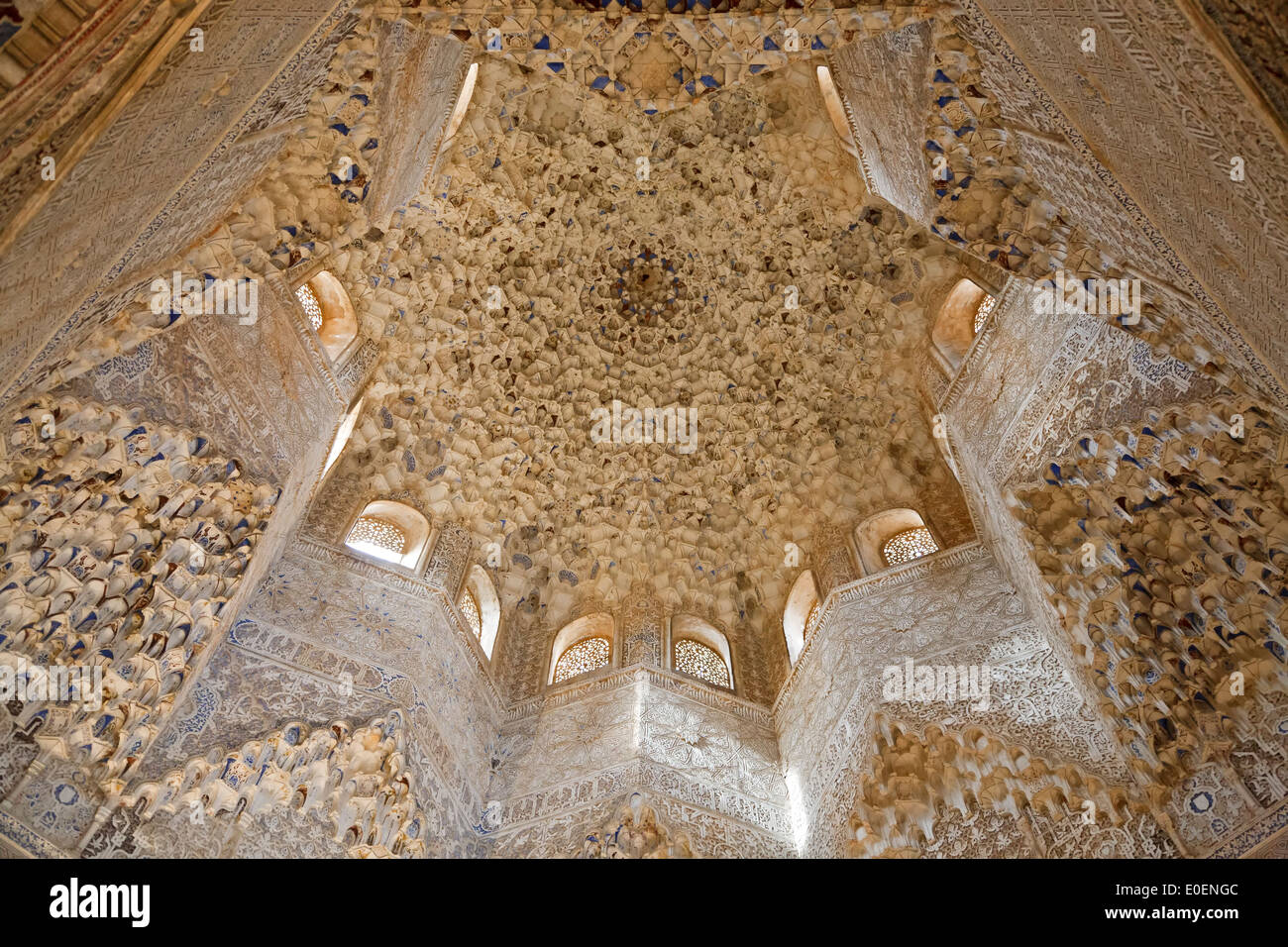 Intricate ceiling, Nasrid Palaces, The Alhambra, Granada, Spain Stock ...