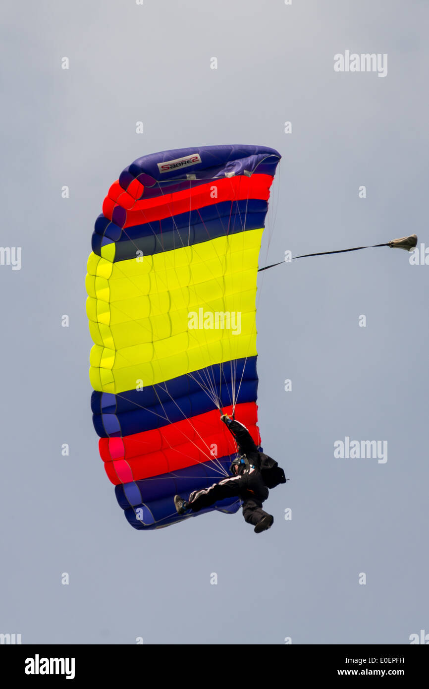 Member of The Tigers free-fall parachute team maneuvering at Abingdon ...