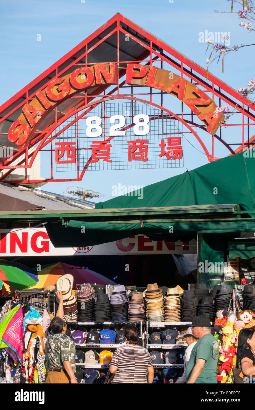Plaza saigon tourist hi-res stock photography and images - Alamy