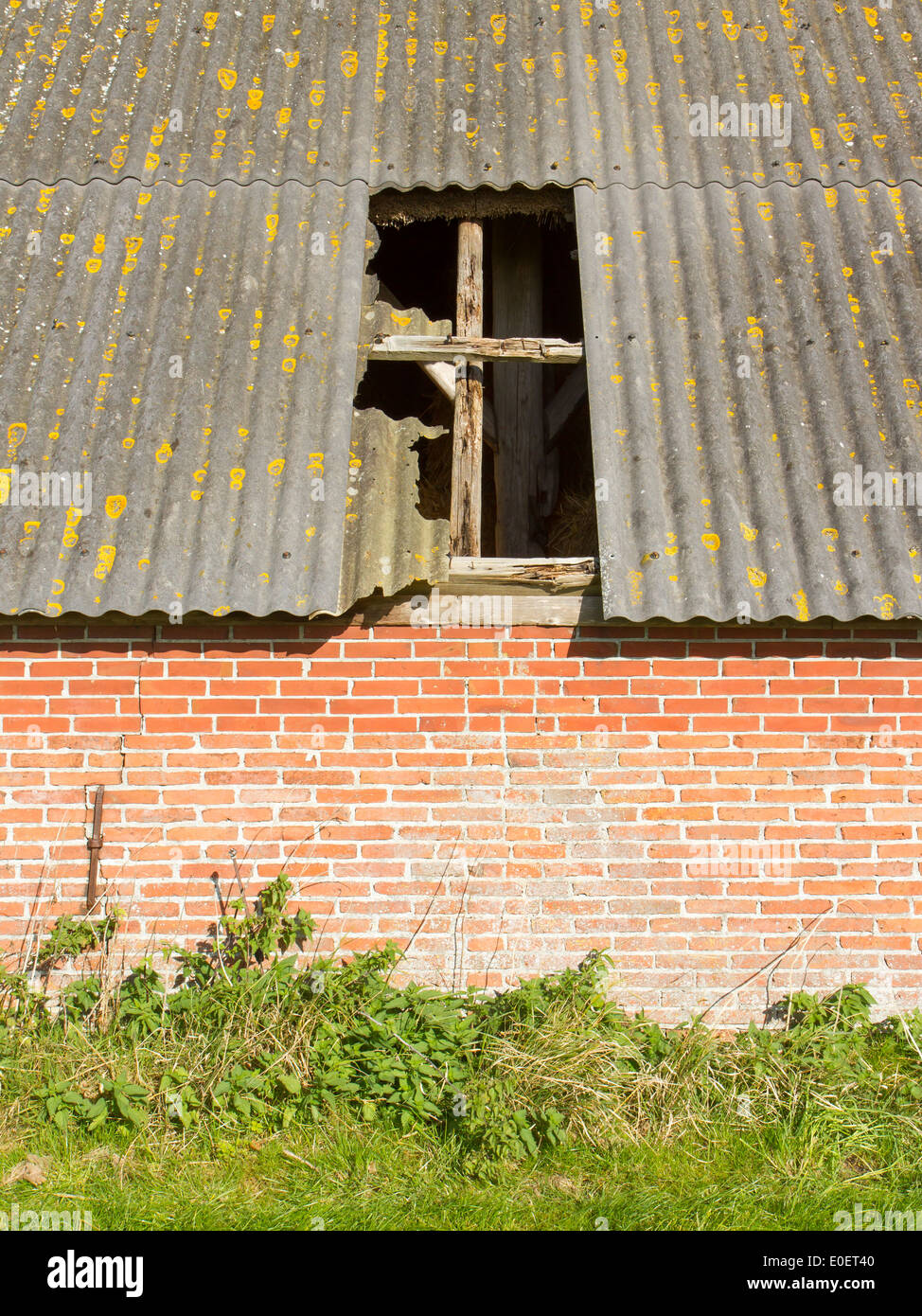 Old stable roof collapsed due to bad maintenance Stock Photo - Alamy