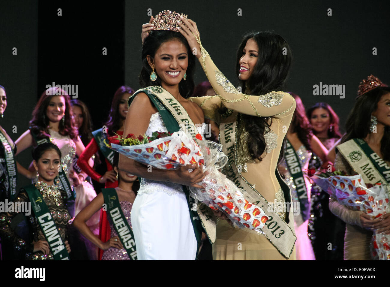 PASAY, PHILIPPINES - MAY 11: Diane Carmela T. Querer of Tanauan City ...