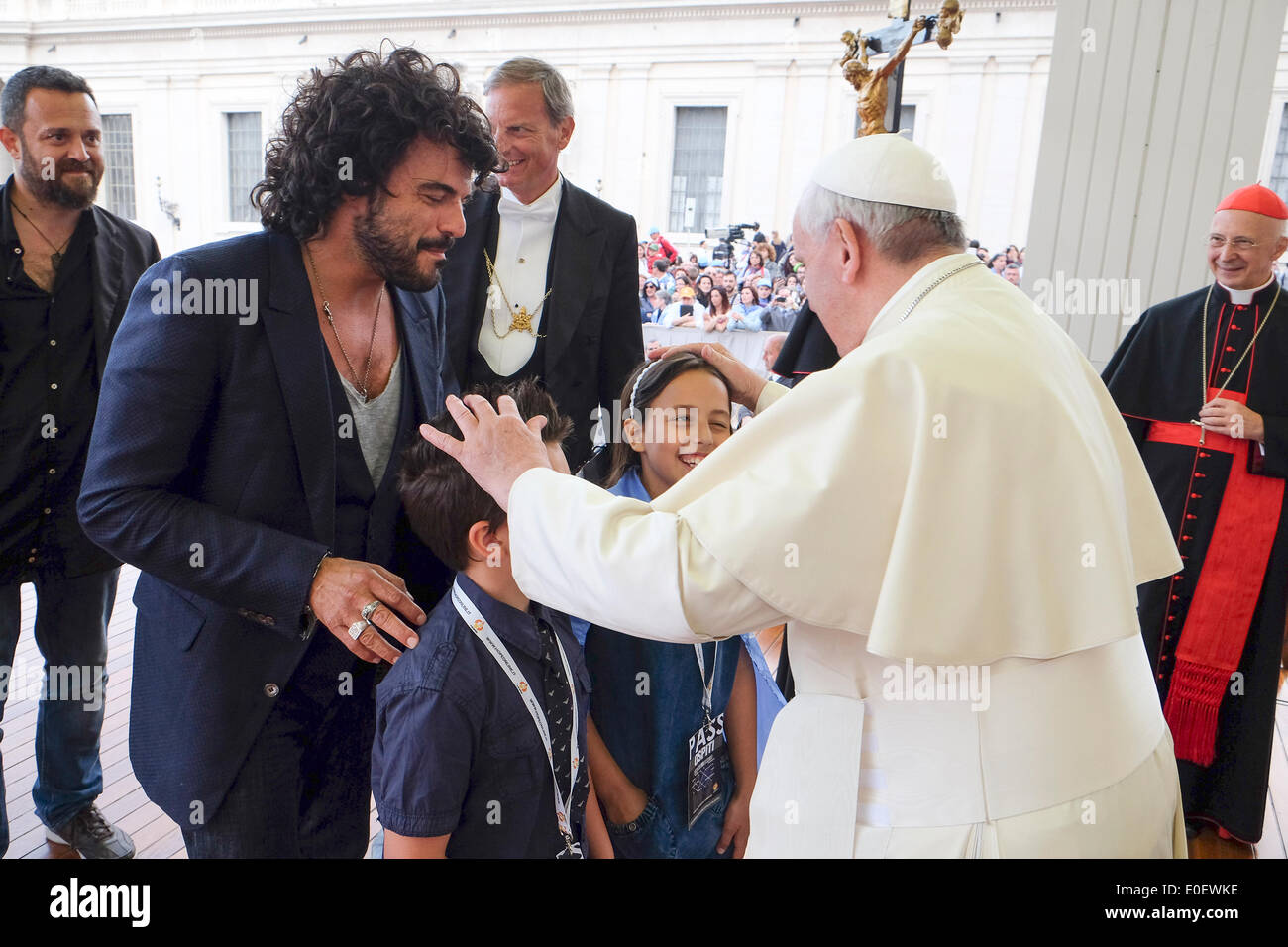 St Peter's Square, The Vatican. 10th May, 2014. The singer Francesco ...