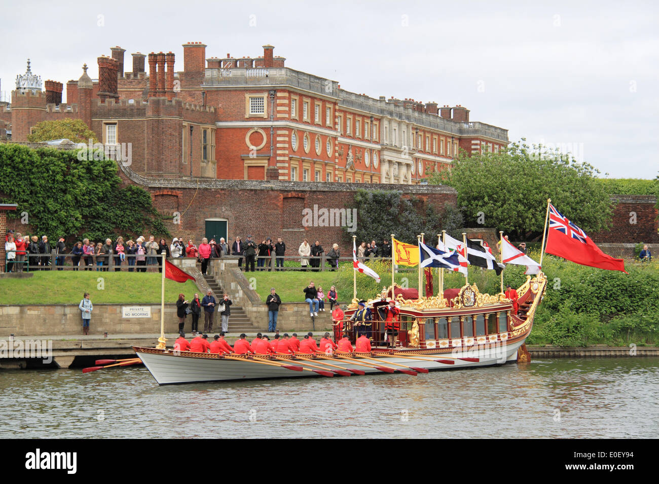 Tudor Pull. Hampton Court Palace, East Molesey, Surrey, UK. 11th May ...