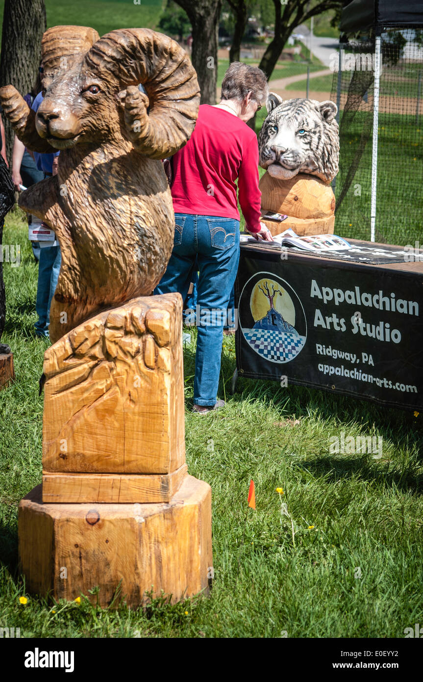 Woodworking show at Lancaster,PA. Rough & Tumble Historical Museum ...