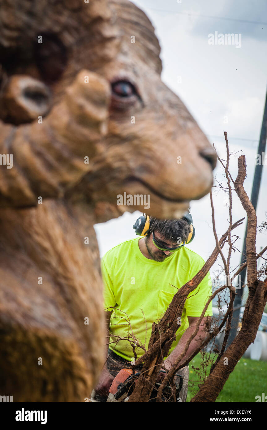Woodworking show at Lancaster,PA. Rough & Tumble Historical Museum ...