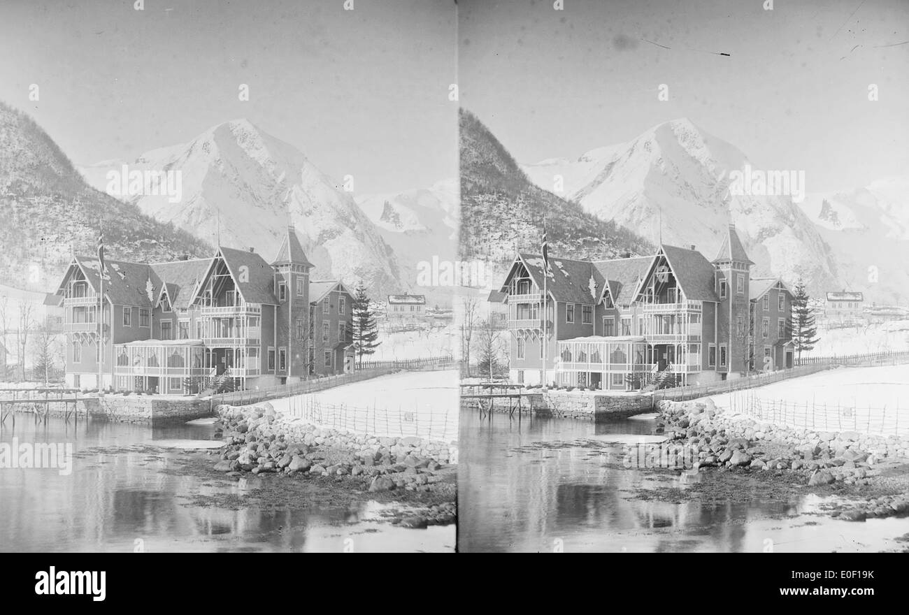 Hotel snow 1920 hi-res stock photography and images - Alamy