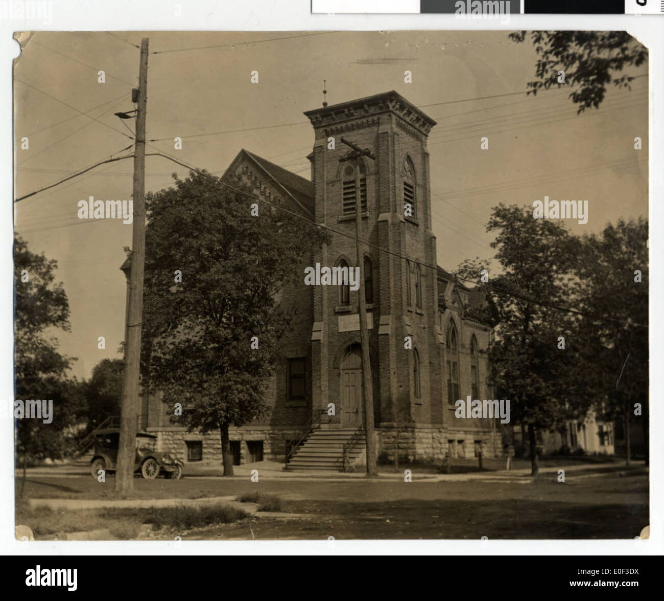 A historical photograph of Congregation B'nai Abraham in Minneapolis ...