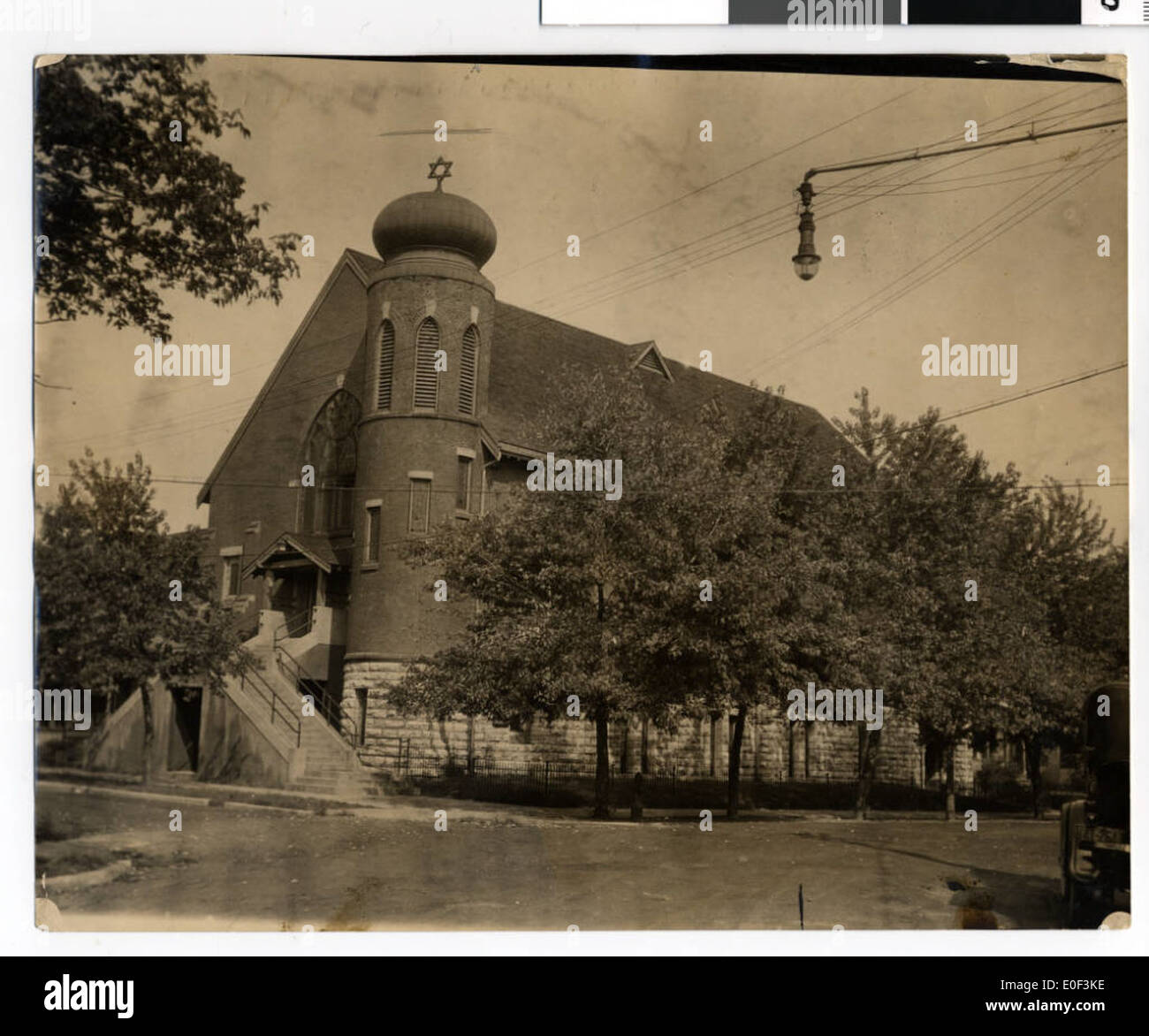 Synagoguesbuildings hi-res stock photography and images - Alamy