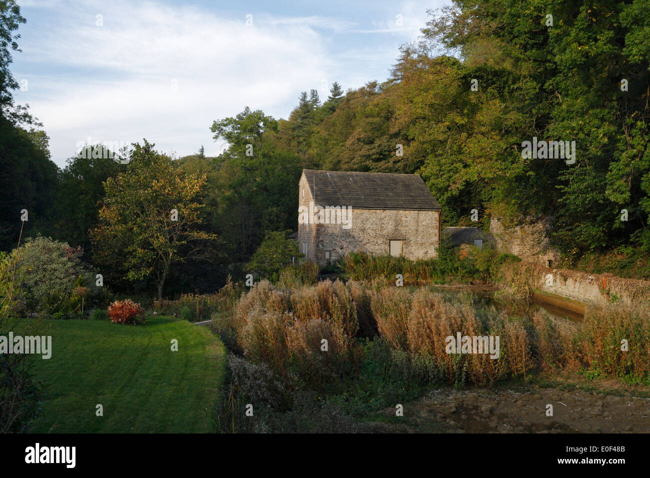 Alport peak district hi-res stock photography and images - Alamy
