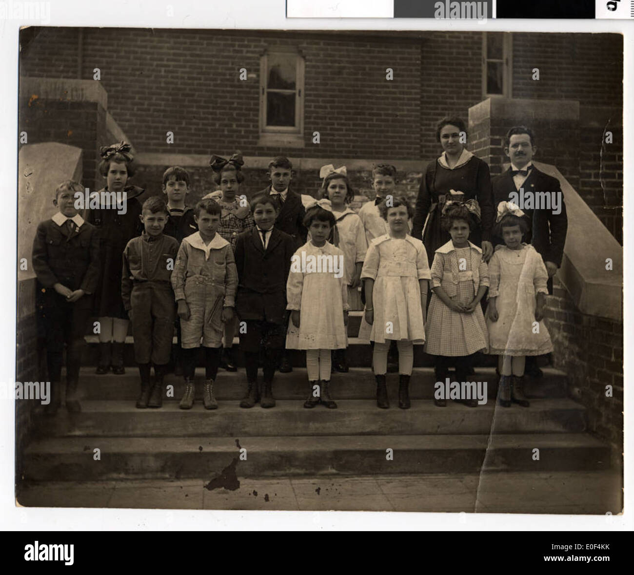 Jewish religious schools hi-res stock photography and images - Alamy