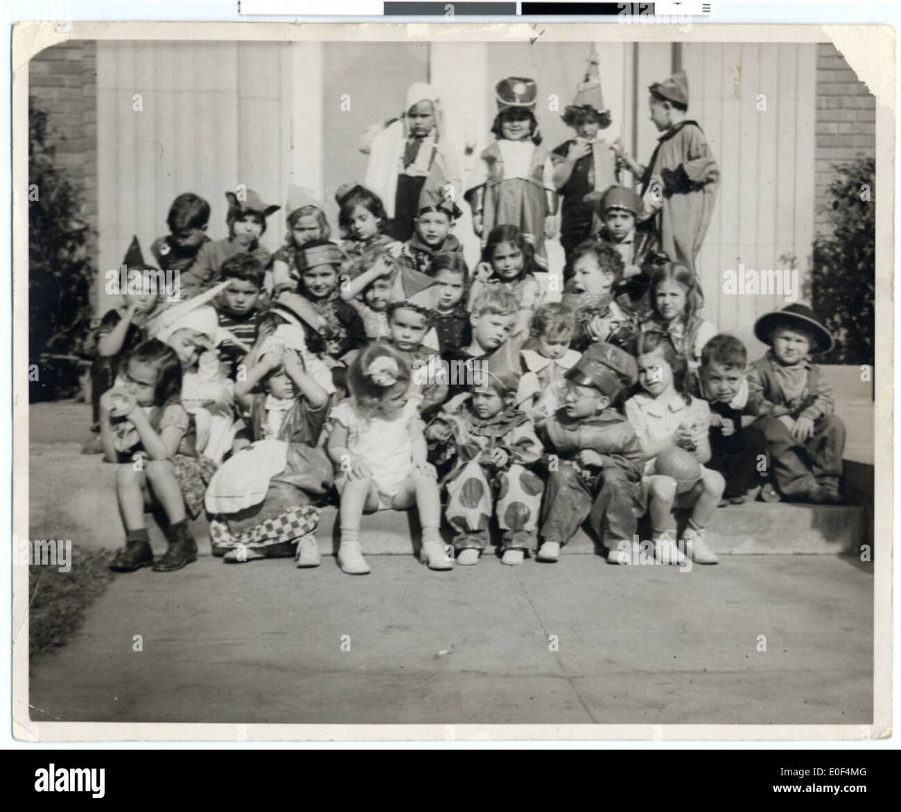 1930s class photo hi-res stock photography and images - Alamy