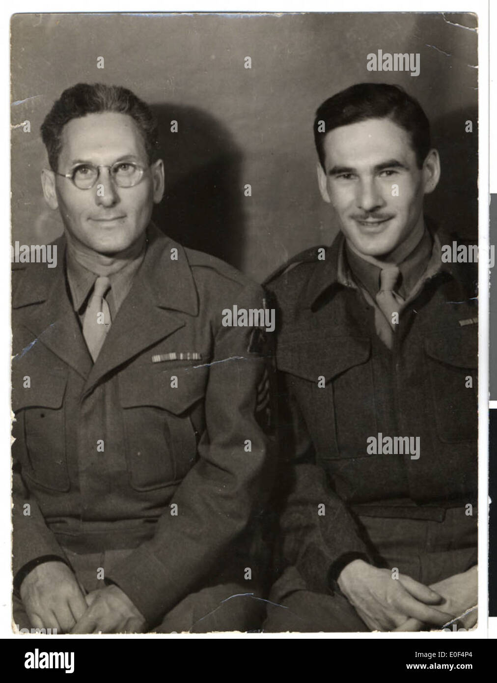 1940s military uniform hi-res stock photography and images - Alamy