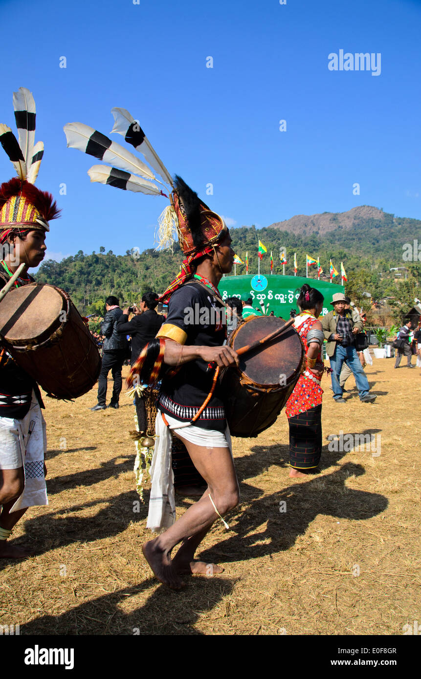 Aboriginal drum hi-res stock photography and images - Alamy