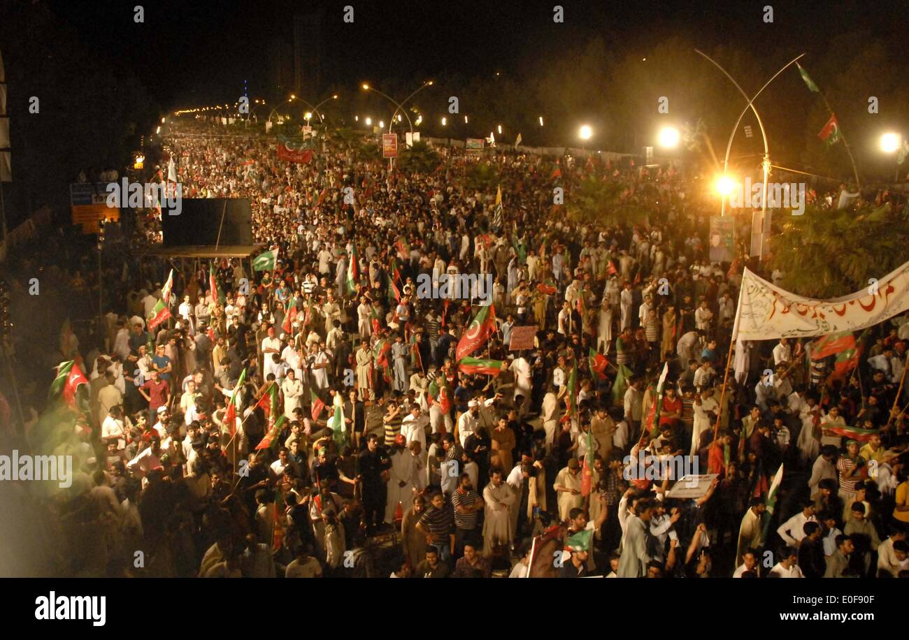 All pakistan awami muslim league hi-res stock photography and images ...