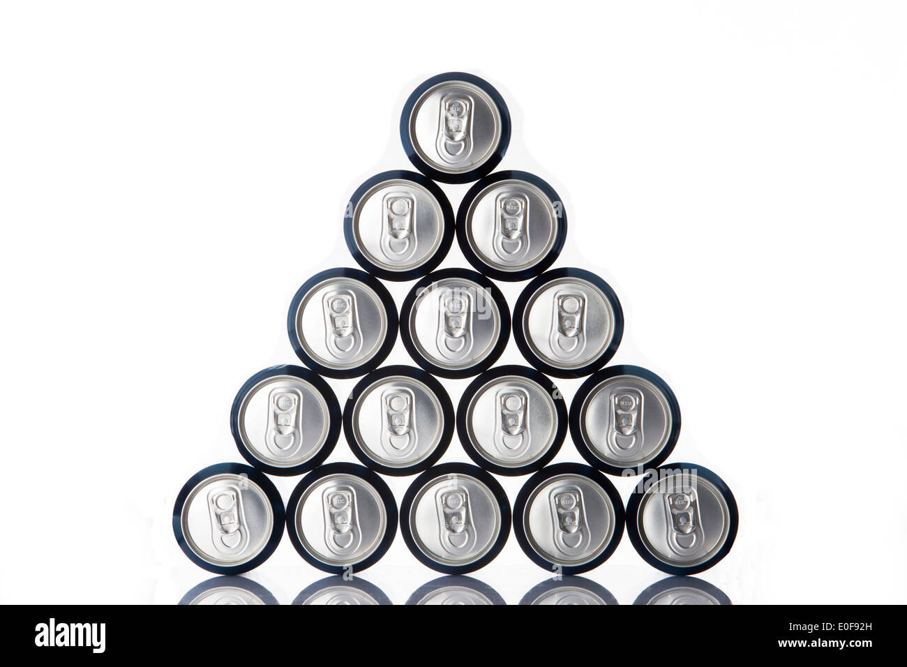 Soda cans pyramid hi-res stock photography and images - Alamy
