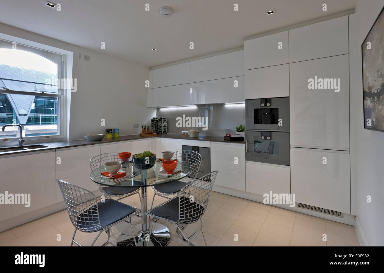 Marble Arch House, London, United Kingdom. Architect: Bennetts ...