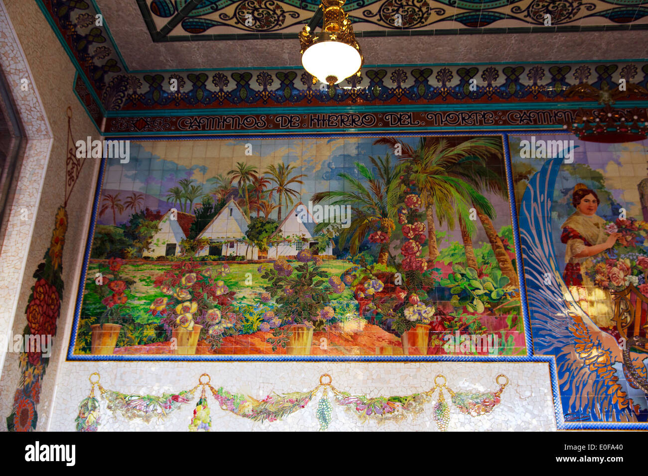 Murals mural entrance hall hi-res stock photography and images - Alamy